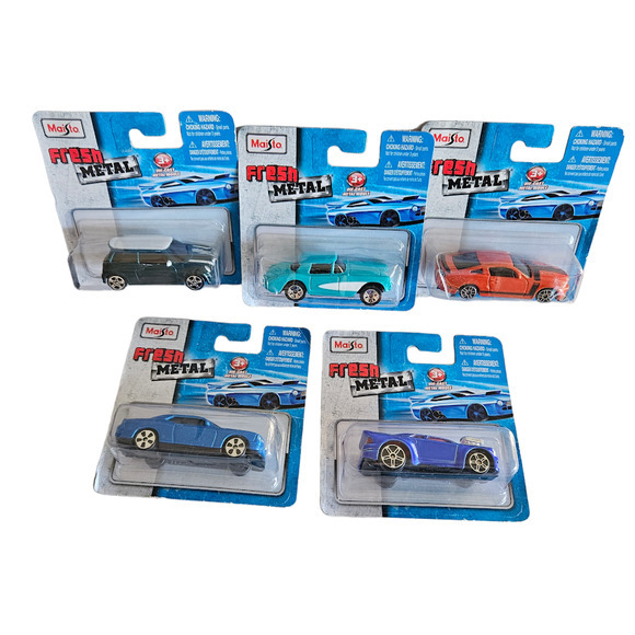 maisto | Toys | Maisto Fresh Metal Lot Of 5 Toy Diecast Cars 64 Kids ...